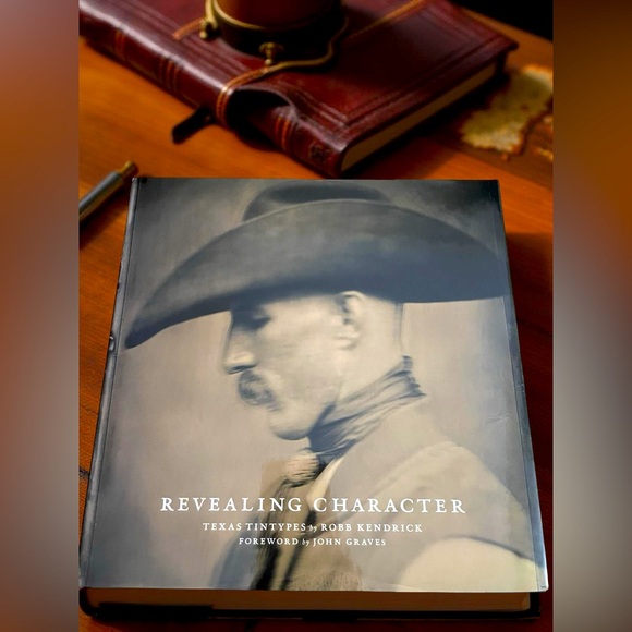 Big Sky Press | Accents | Robb Kendrick Revealing Character Texas ...